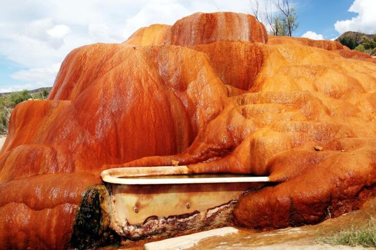 The 9 Best Natural Hot Springs in Utah - Beyond The Tent