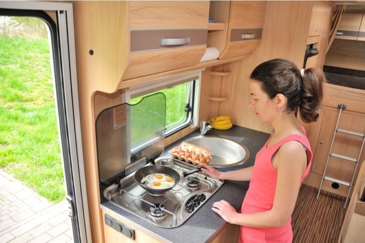 Best RV Stoves: Your Guide to RV Cooktops