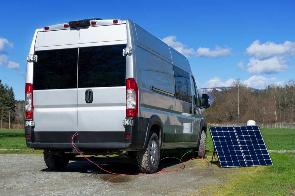 The 7 Best Solar Generators for RVs: A Review and Comparison - Beyond ...