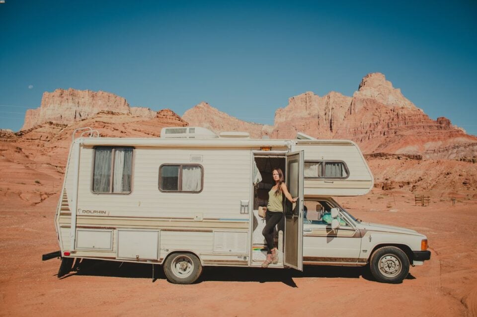 The 7 Best RVs for Full-Time Living: A Comprehensive Guide - Beyond The ...