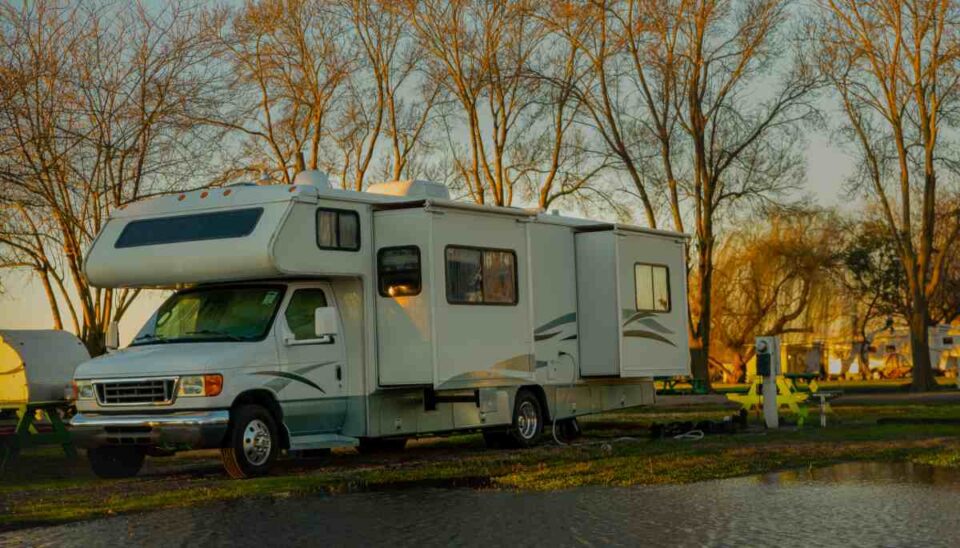 Mastering Mobility: A Comprehensive Guide on How to Level an RV ...