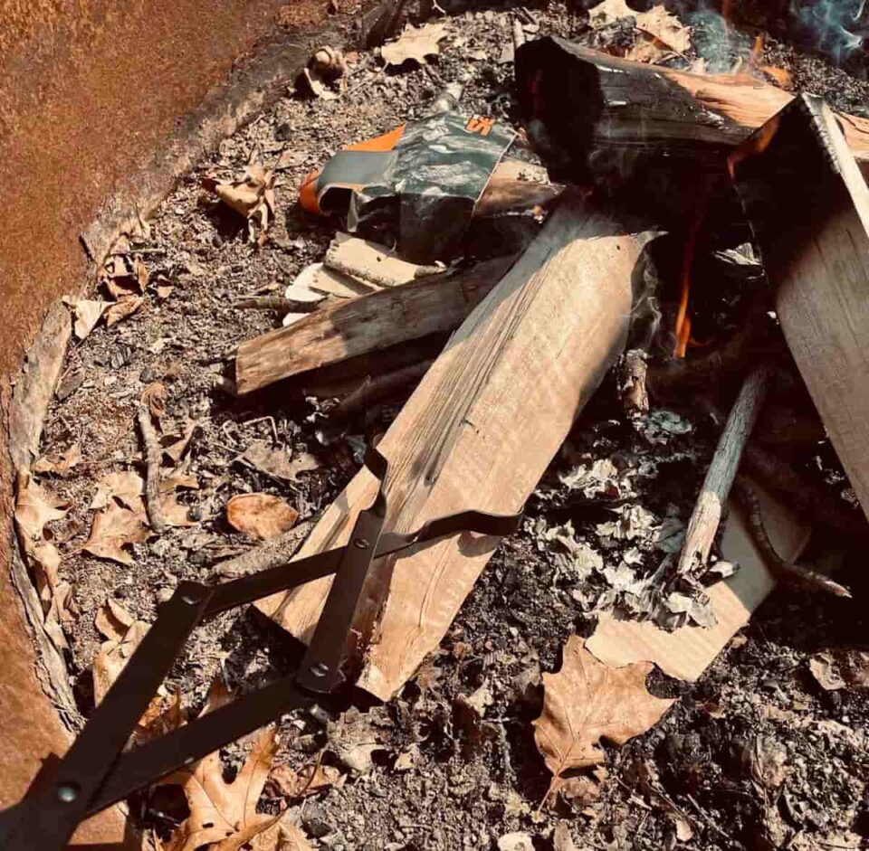 How to Cook Over a Campfire: Campfire Cooking Mastered! - Beyond The Tent