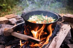 12 One Pot Camping Meals: Quick and Delicious Ideas for the Outdoors ...