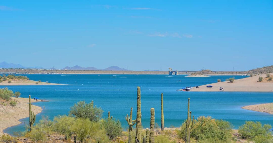 The 11 Best Spots for Arizona Lake Camping - Beyond The Tent