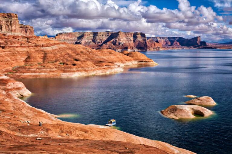 The 11 Best Spots for Arizona Lake Camping - Beyond The Tent