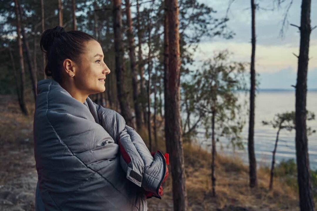 The 5 Best Backpacking Quilts to Keep Your Warm in Any Conditions ...