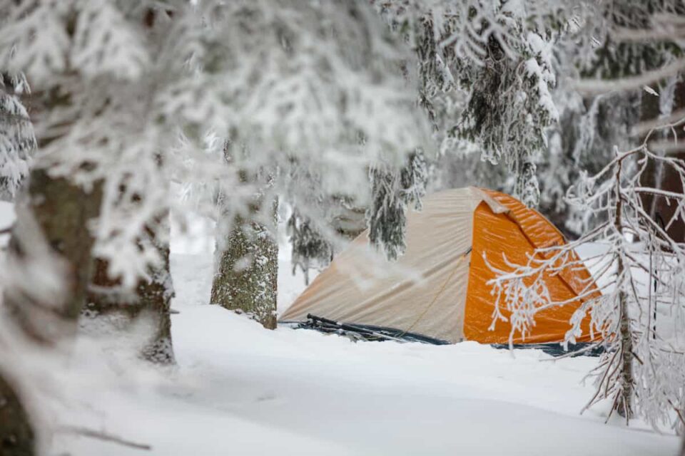 The Beginner's Guide to Winter Camping in Colorado - Beyond The Tent