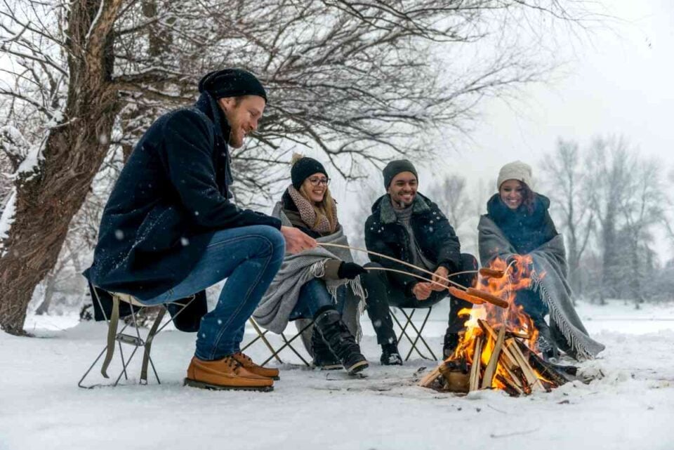 How to Build a Winter Campfire Safely and Effectively - Beyond The Tent